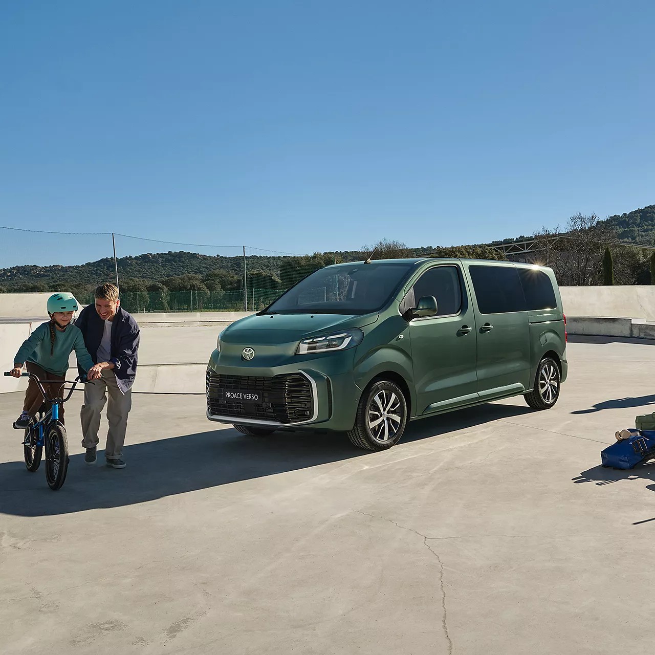 Rodinné vozidlá - Autá pre celú rodinu | Toyota